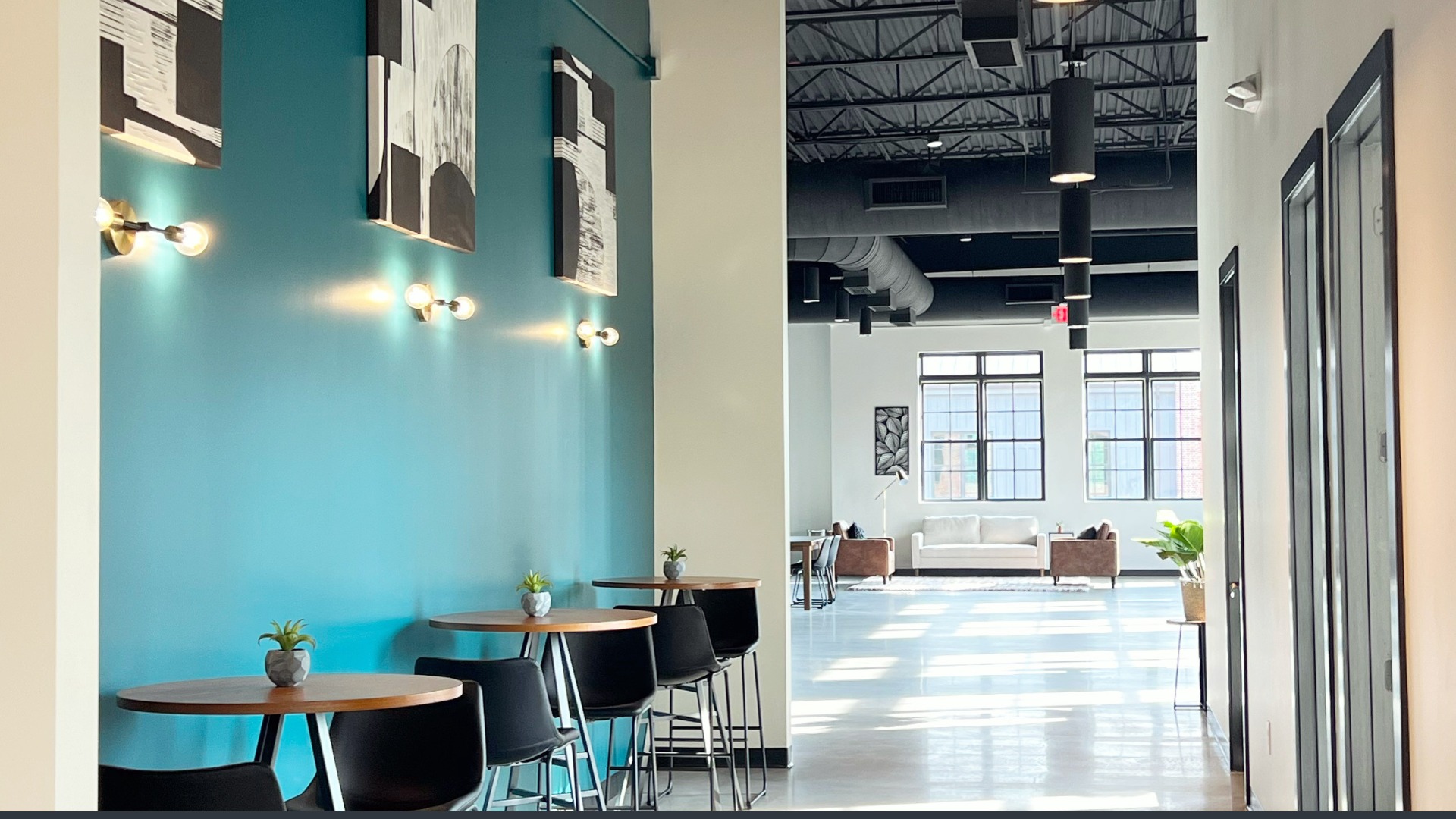 Coworking Space for Freelancers, Entrepreneurs & Teams