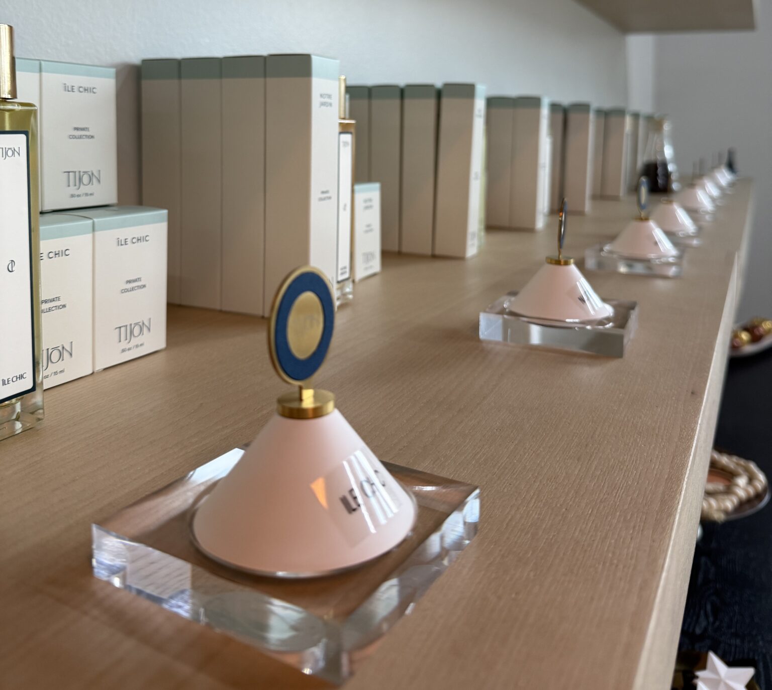 Tijon Luxury Fragrance | Custom Perfume & Cologne Classes